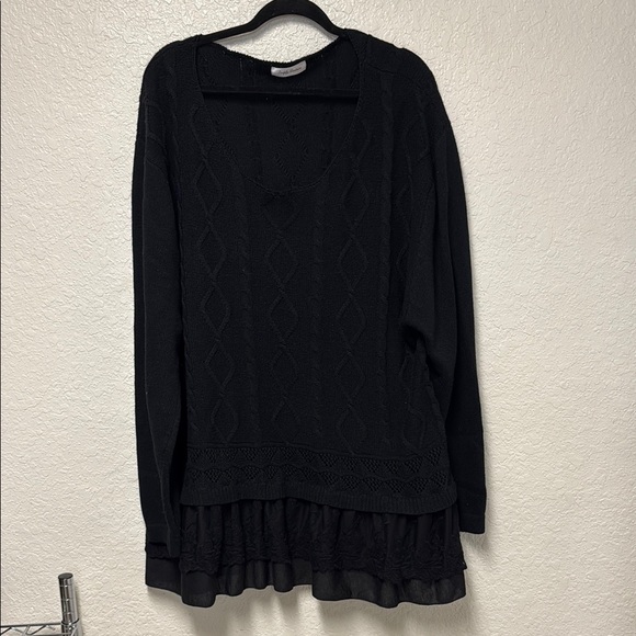 Simply Couture | Sweaters | Simply Couture Black Knit Sweater With ...